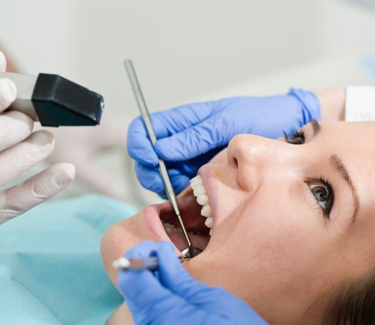 Cosmetic Dentistry: The Use Of Bone Grafting To Perfect Your Smile ...